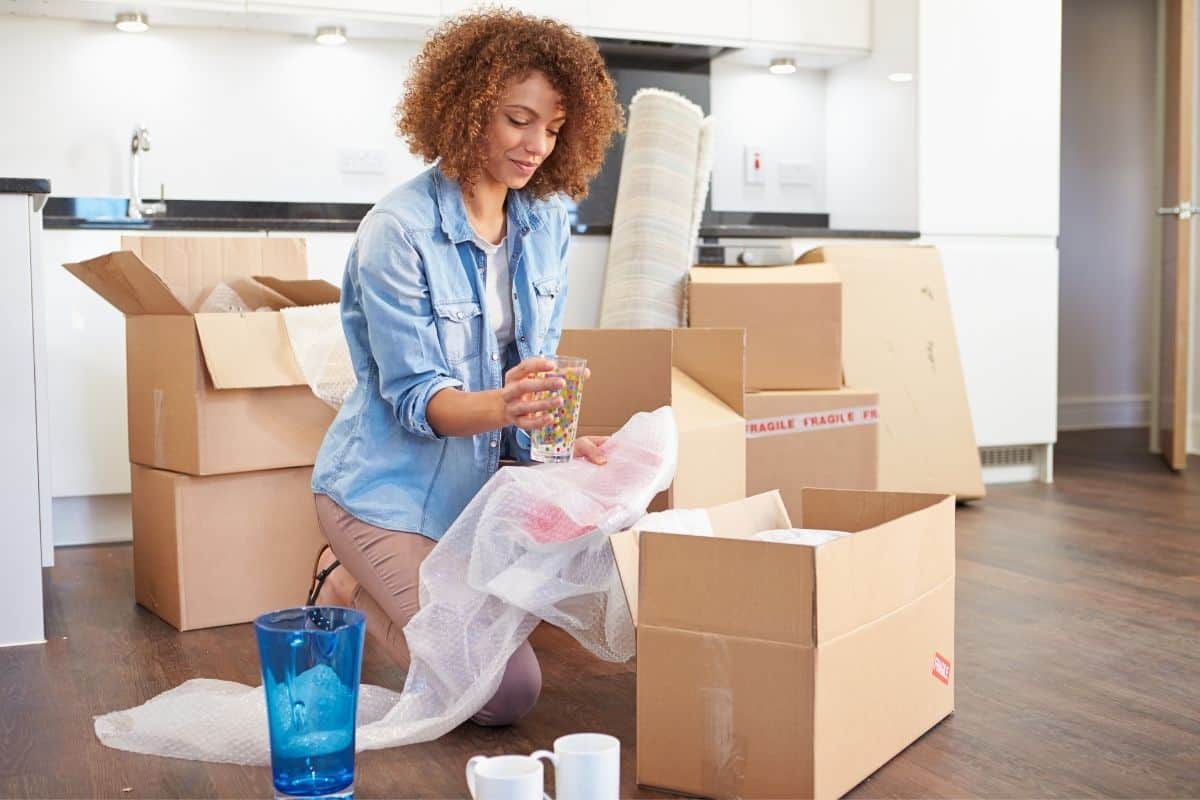 How to Make the Process of Moving House as Simple and Efficient