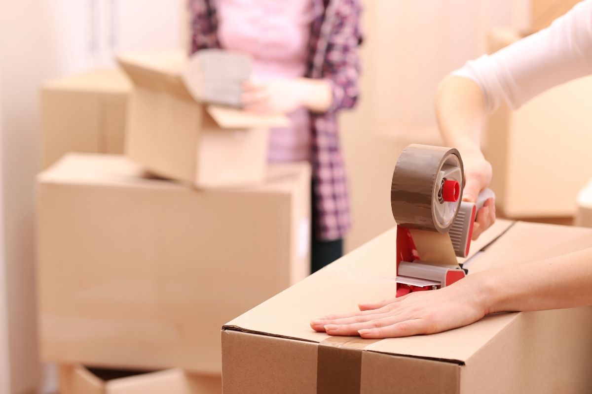 How to Make the Process of Moving House as Simple and Efficient